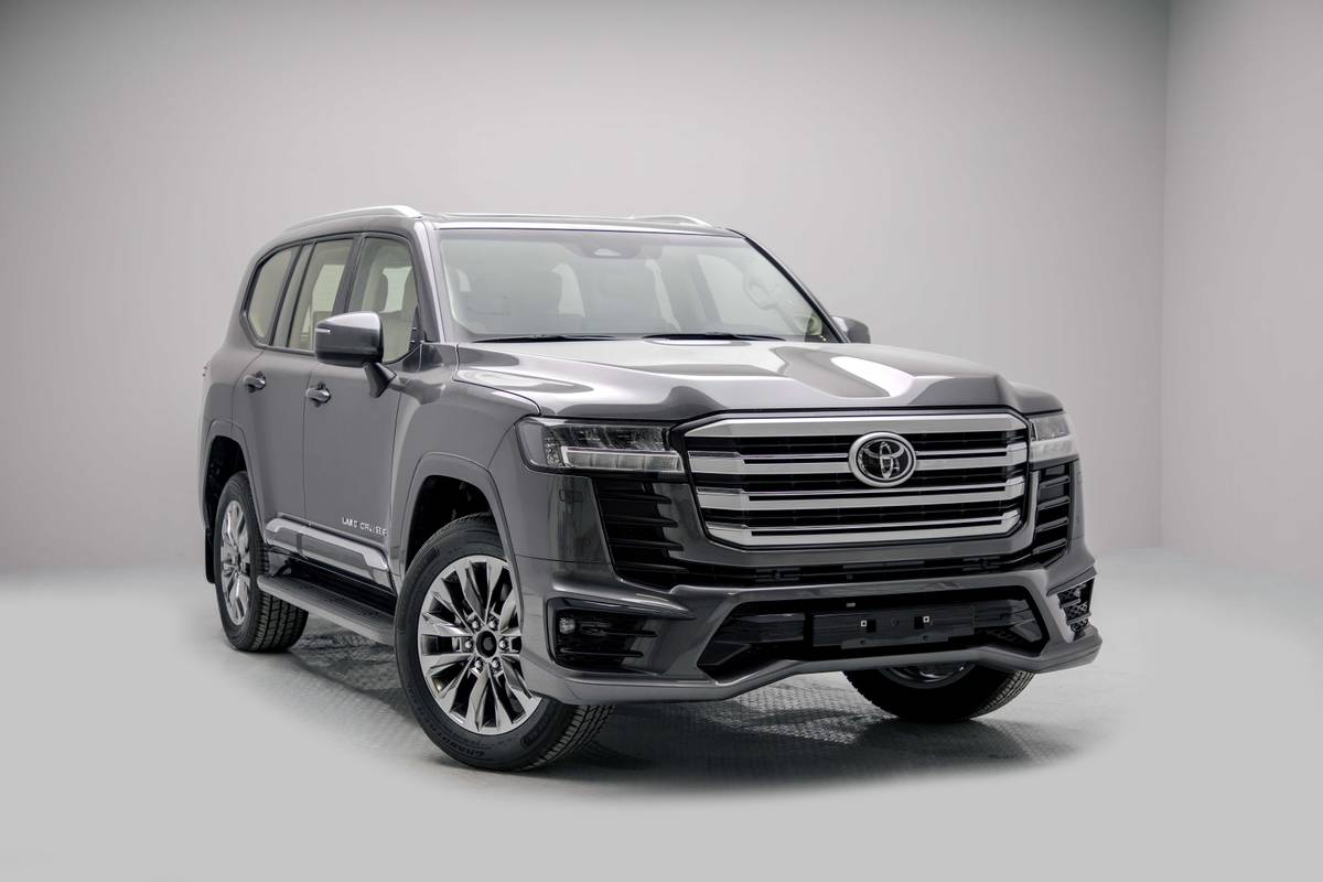 2025 Toyota LAND CRUISER GXR — Specs & Photos | Legend Motors | Legend ...