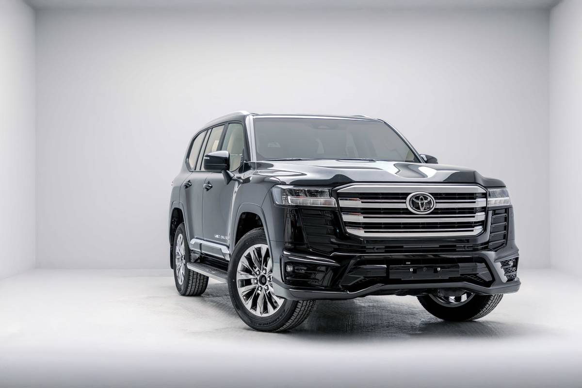 2025 Toyota LAND CRUISER GXR — Specs & Photos | Legend Motors | Legend ...