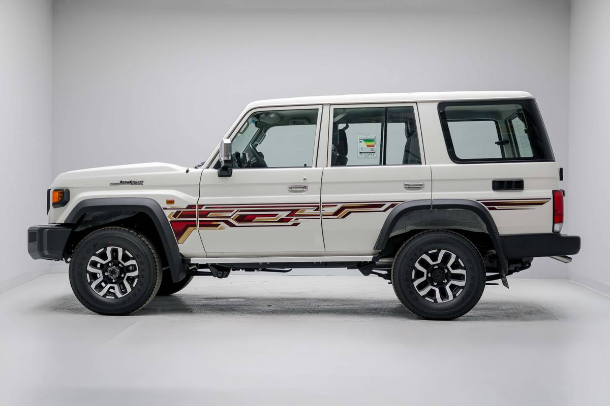2025 Toyota LC76 HARD TOP — Specs & Photos | Legend Motors | Legend Motors