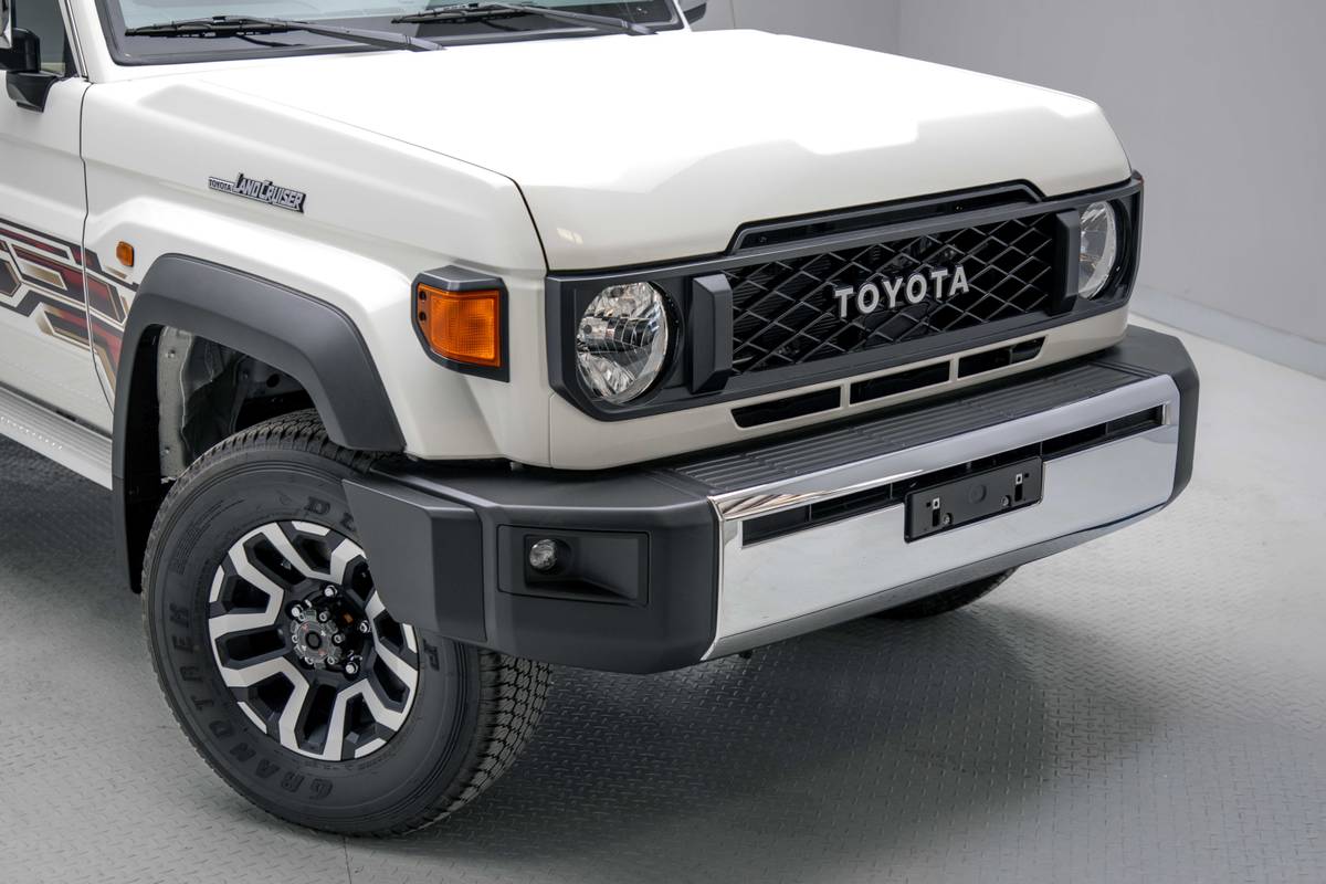 2025 Toyota LC76 HARD TOP — Specs & Photos | Legend Motors | Legend Motors